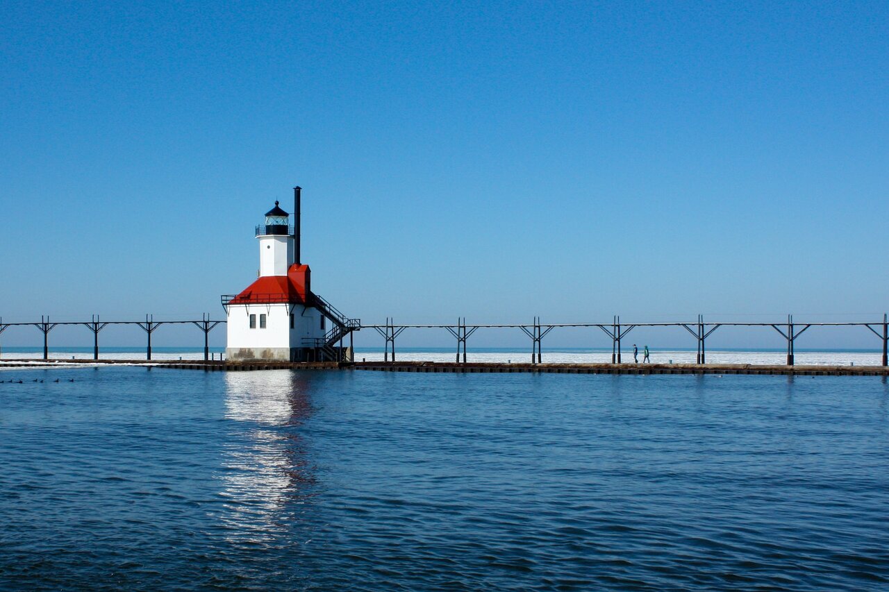 15 Best Lake Michigan Beach Towns to Visit in 2025