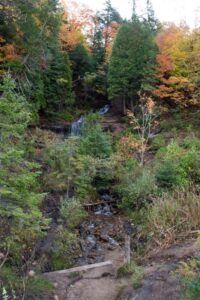 Pictured Rocks Fall: Where to See Stunning Fall Colors in 2025 ...